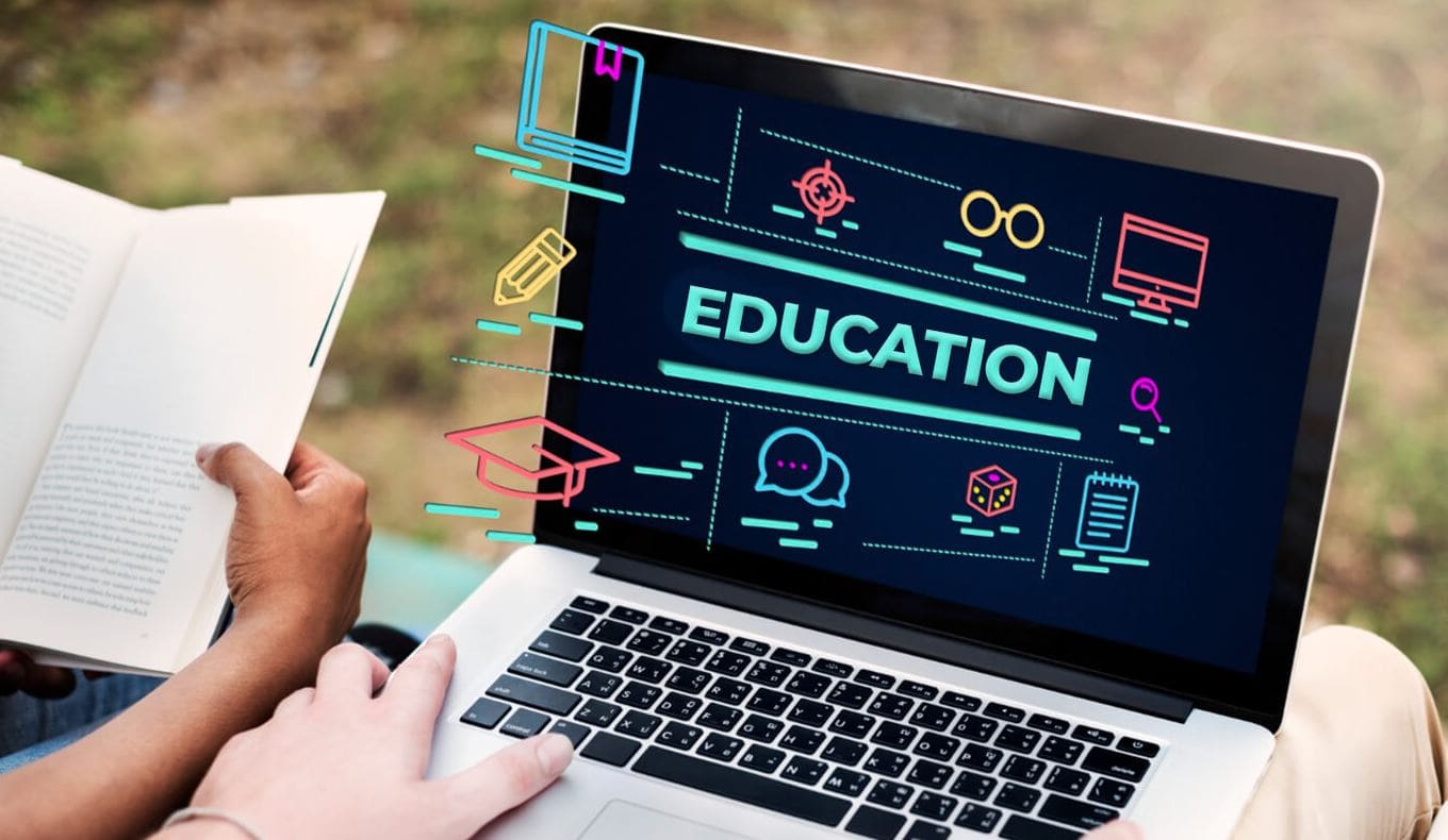 Roles of Technology in Enhancing Educational Outcomes – Wr1ter